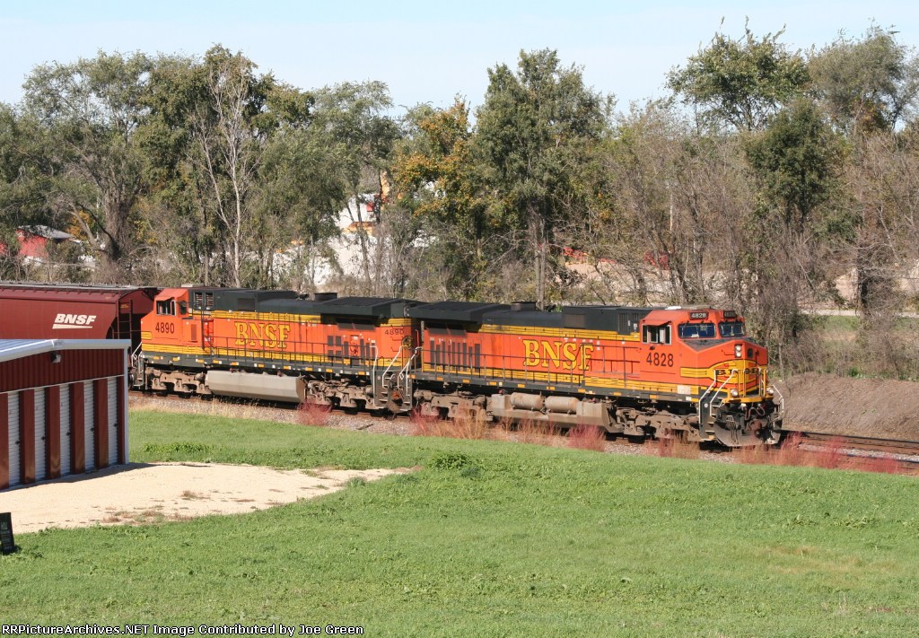 BNSF 4828